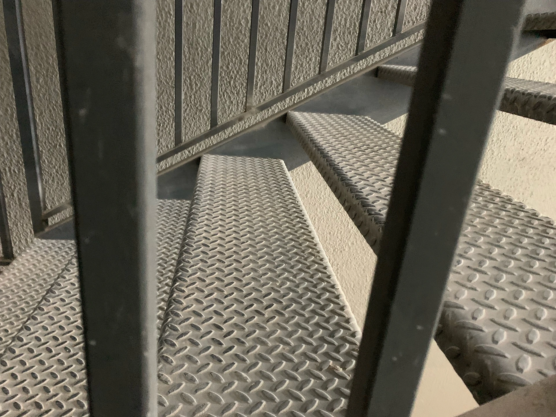 Dimensiones de Escaleras para Altillos: Cumple con el CTE-DB-SUA de ...